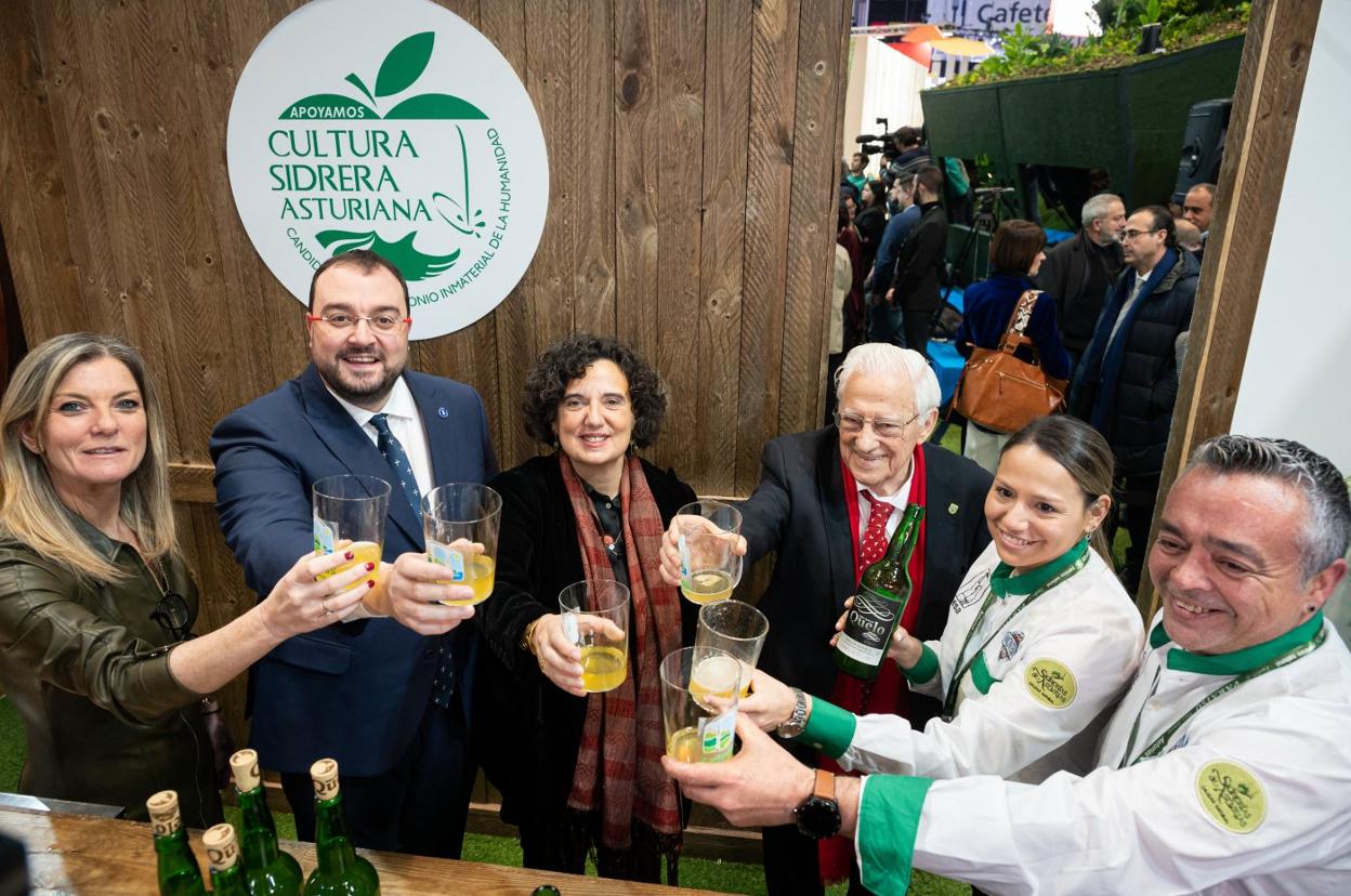 «Asturias batió en 2022 todos los récords turísticos de su historia» | El Comercio: Diario de ...